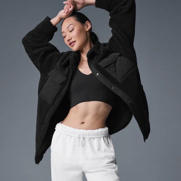ALO Yoga | Jackets & Coats | Alo Yoga Sherpa Edge Shacket Black | Poshmark